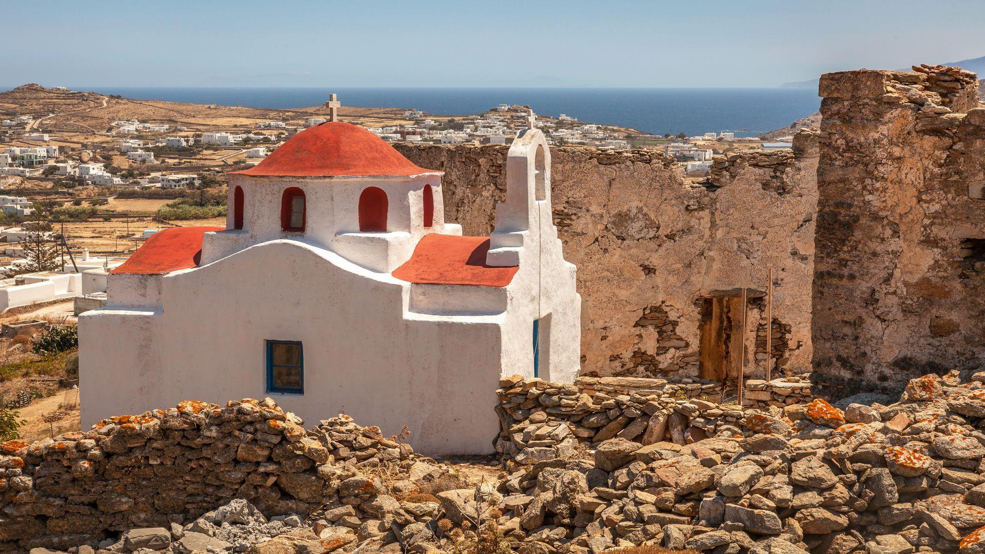 Mykonos | Luxury Beaches & Iconic Nightlife