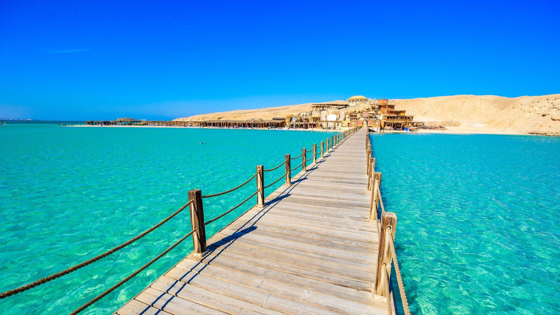 Hurghada | Red Sea Resorts & Snorkelling